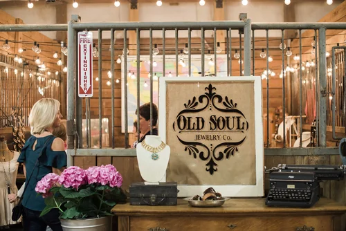 GypsyMoon Marketplace — Highland Stables