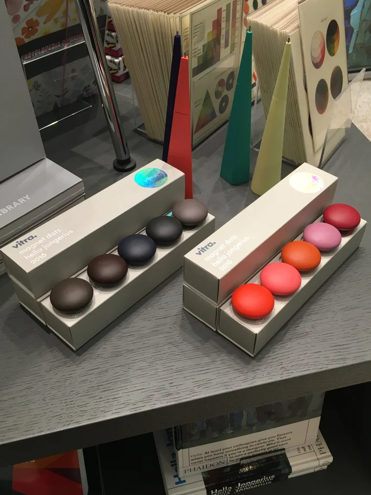 12 Affordable Gifts For People Who Love Color: From $5 to $50 — RETOUCHIST