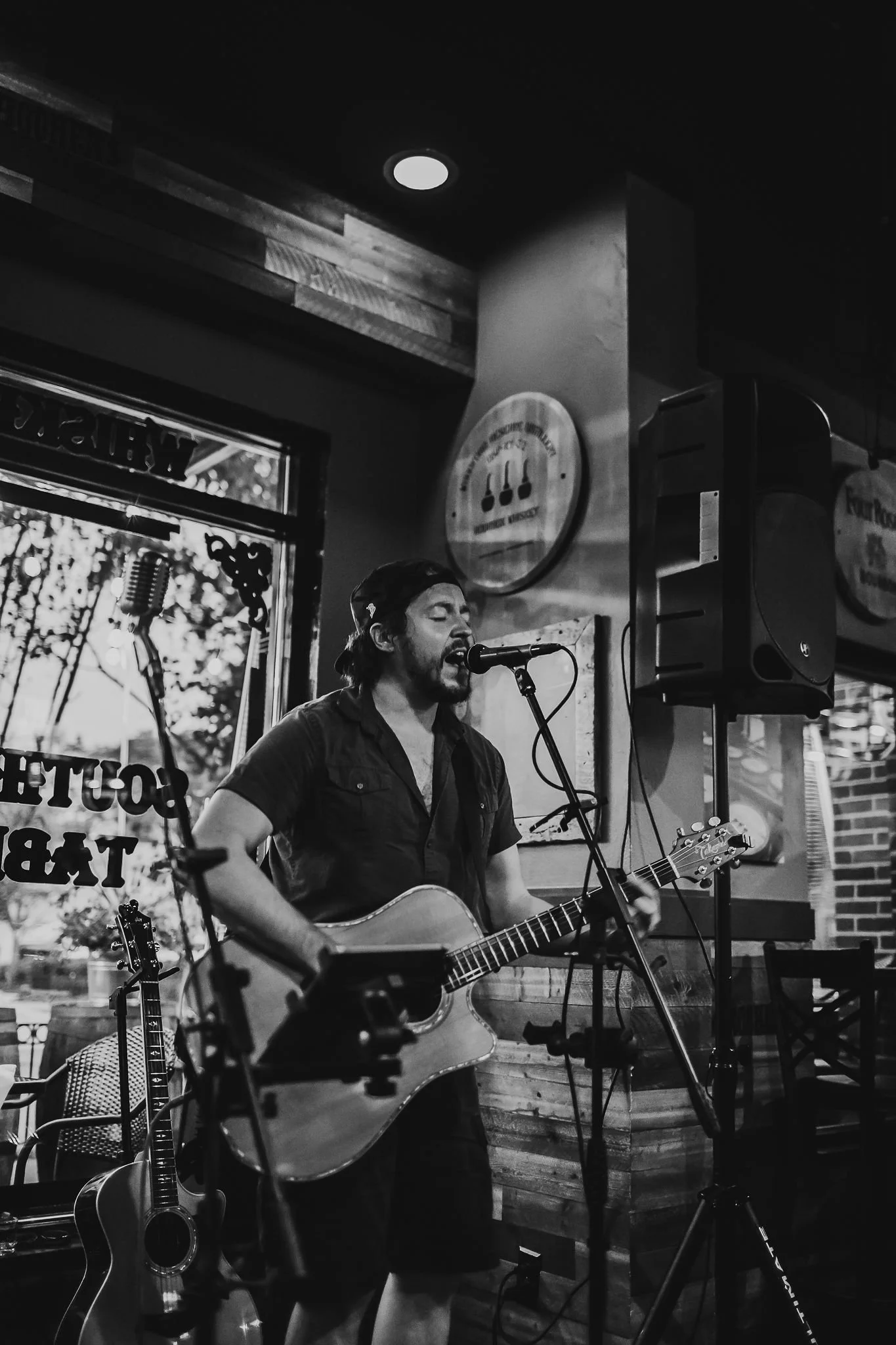 Live Tunes — Mike Freeman Jr.