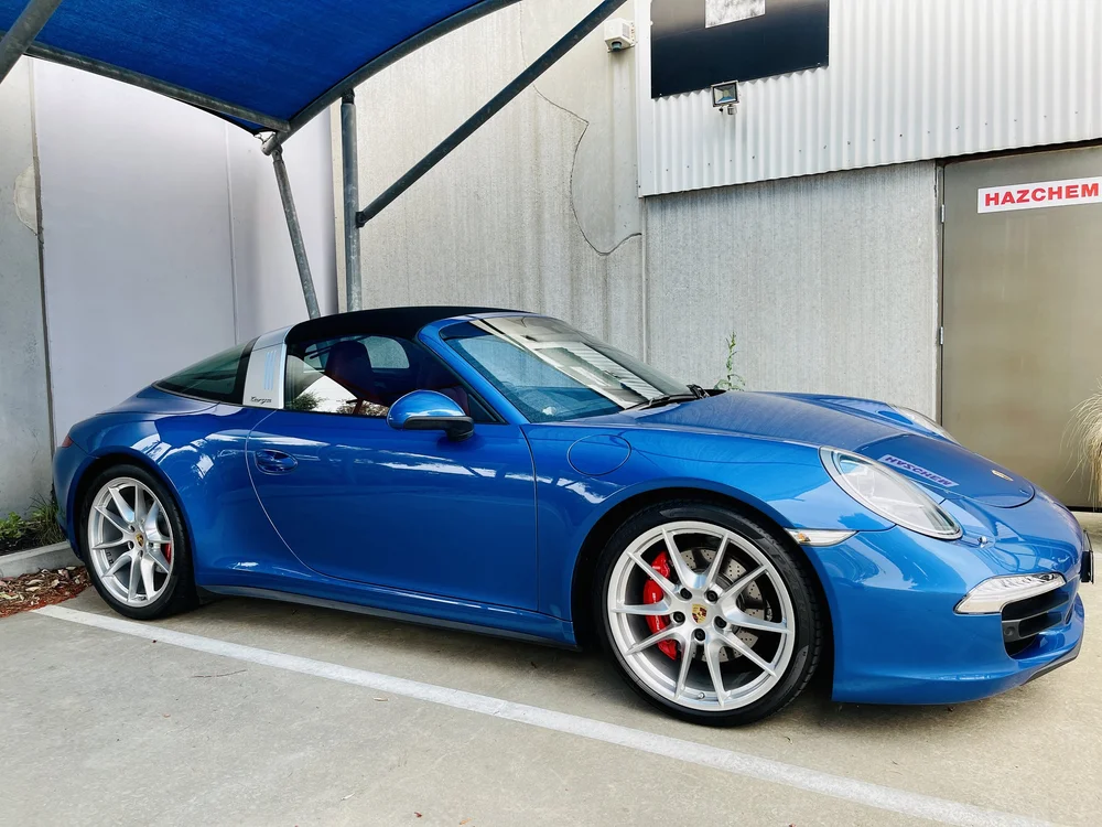 Car & Caravan Reversing Cameras and Parking Sensors