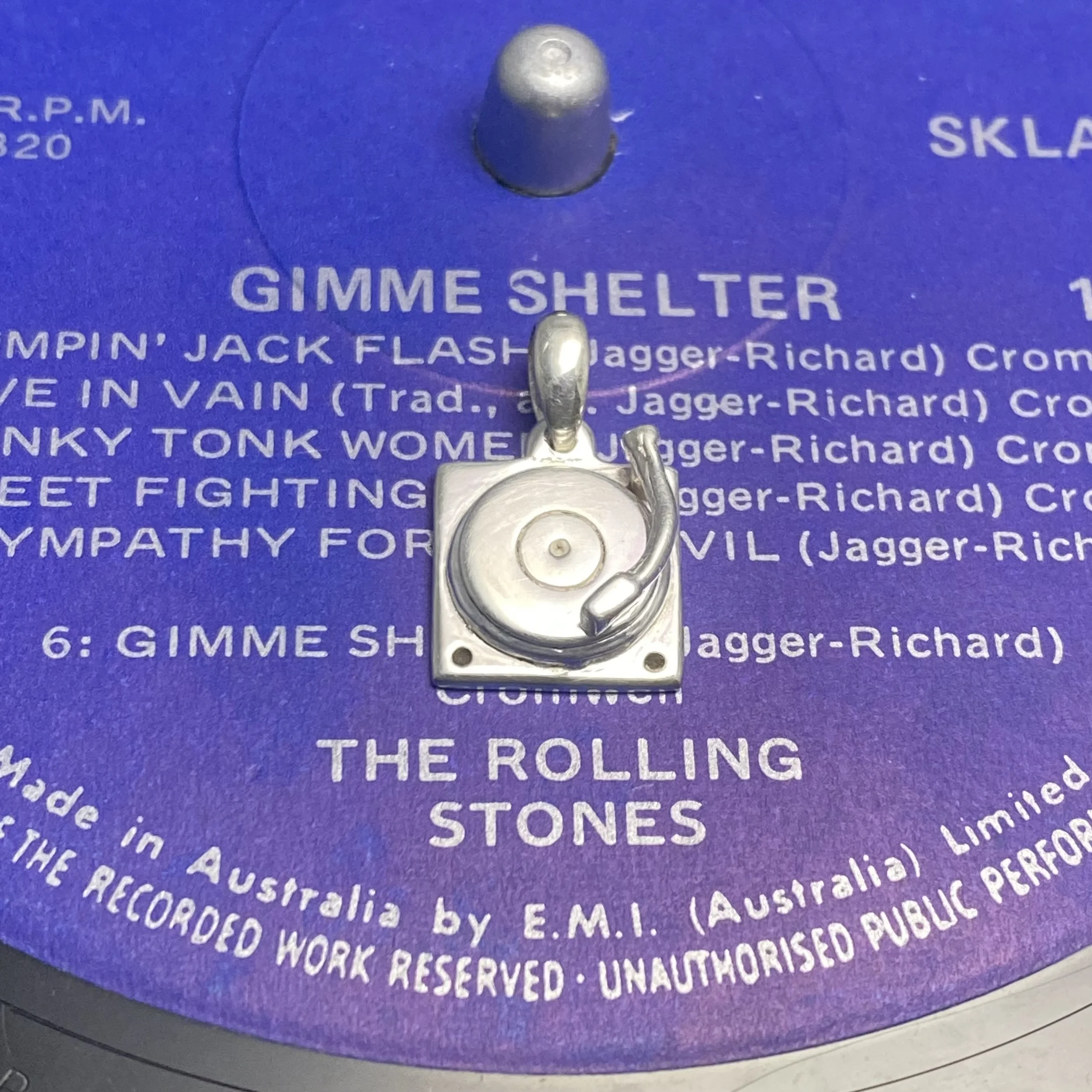 Silver Turntable Pendant — i j e w e l l e r y