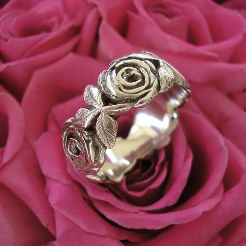 Rings — i j e w e l l e r y