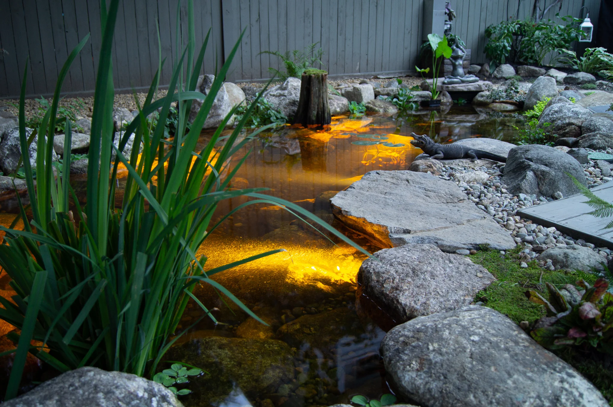 FallingWater Scapes :: Landscape Design & Construction, Water Feature ...