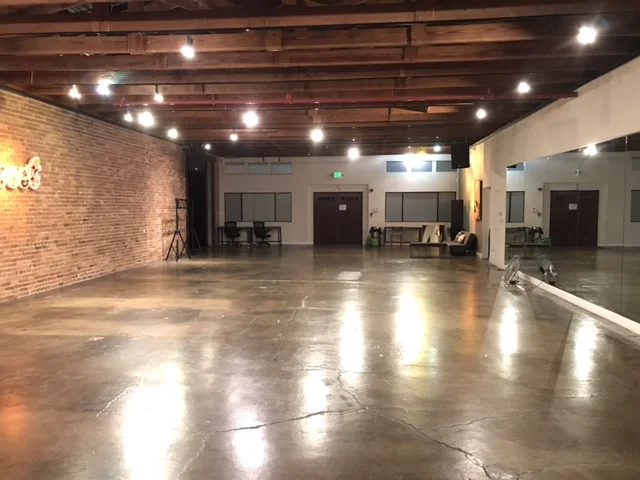 Full Out Studios — Rent Our Studio