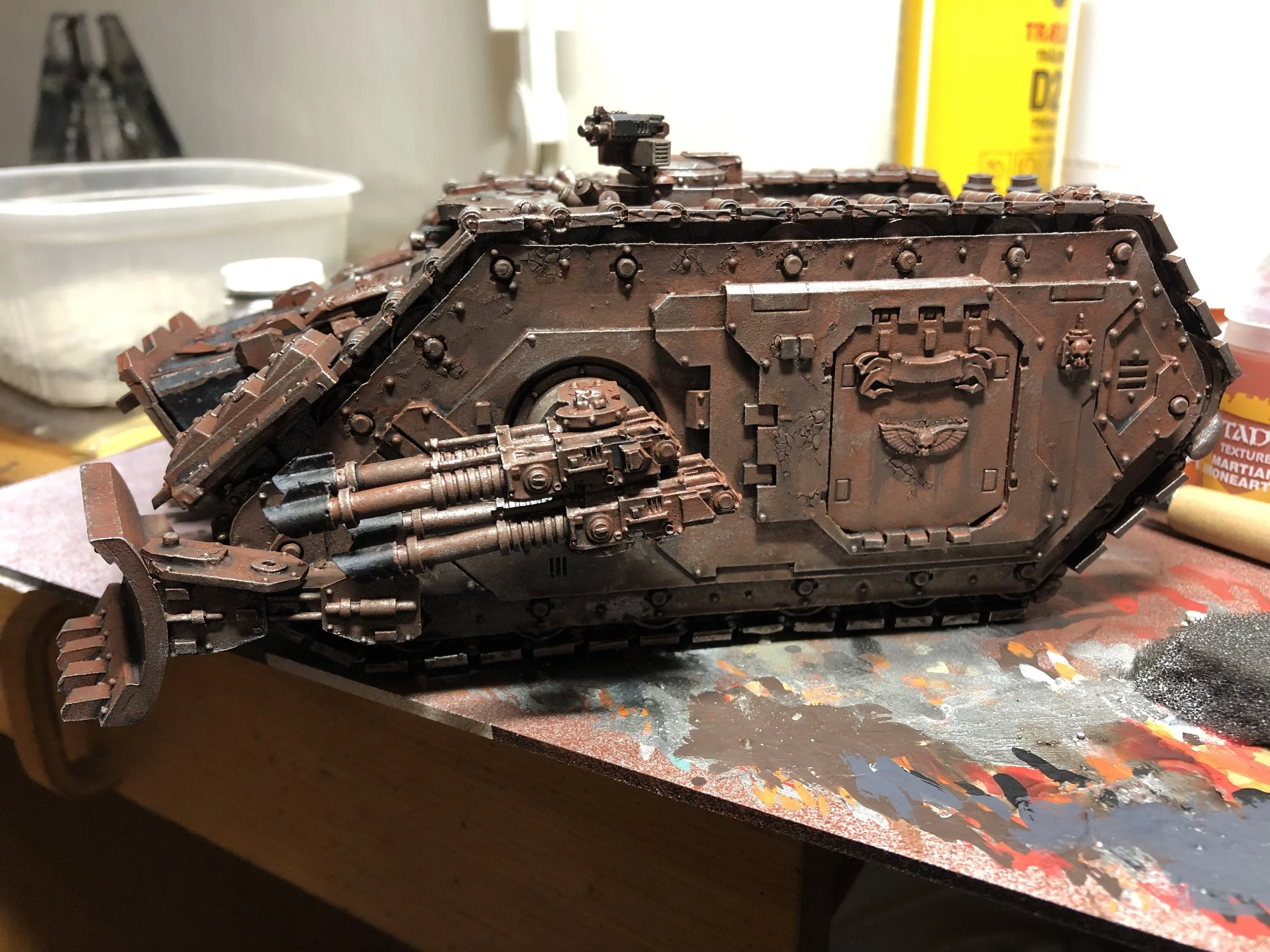 Horus Heresy. Iron Warriors. Spartan Assault Tank. Part1. — Not a Collector