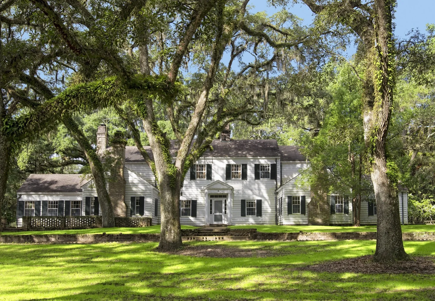 Spring in the Lowcountry: Exploring Three Private Gardens + Brookgreen ...