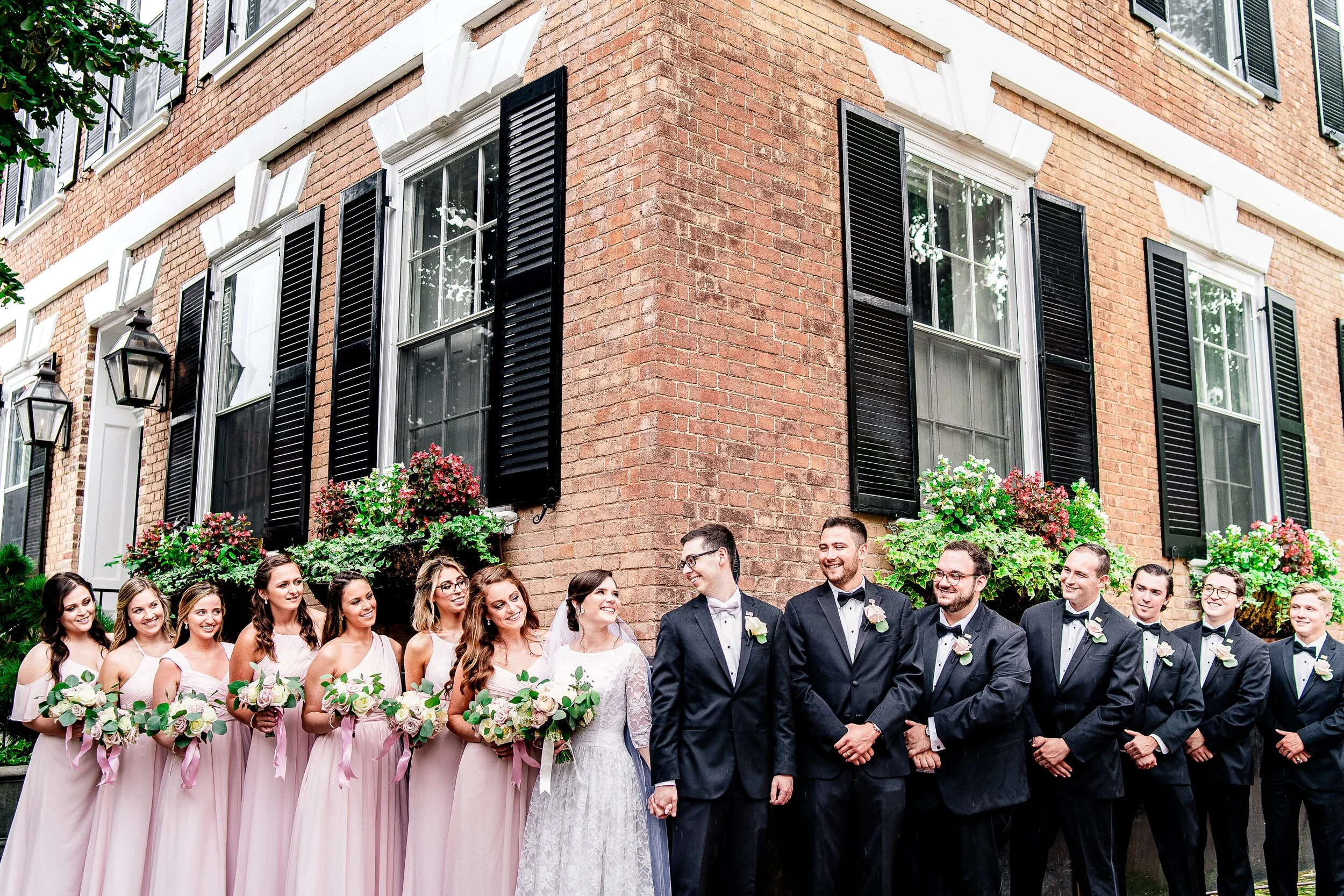 Classic Wedding Photos Poses