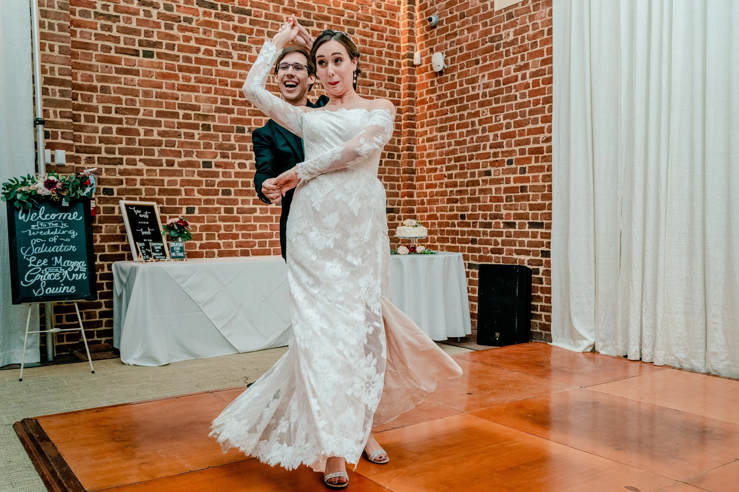 Romantic Fall Gunston Hall Wedding - Lorton, Virginia - Grace and Trae ...