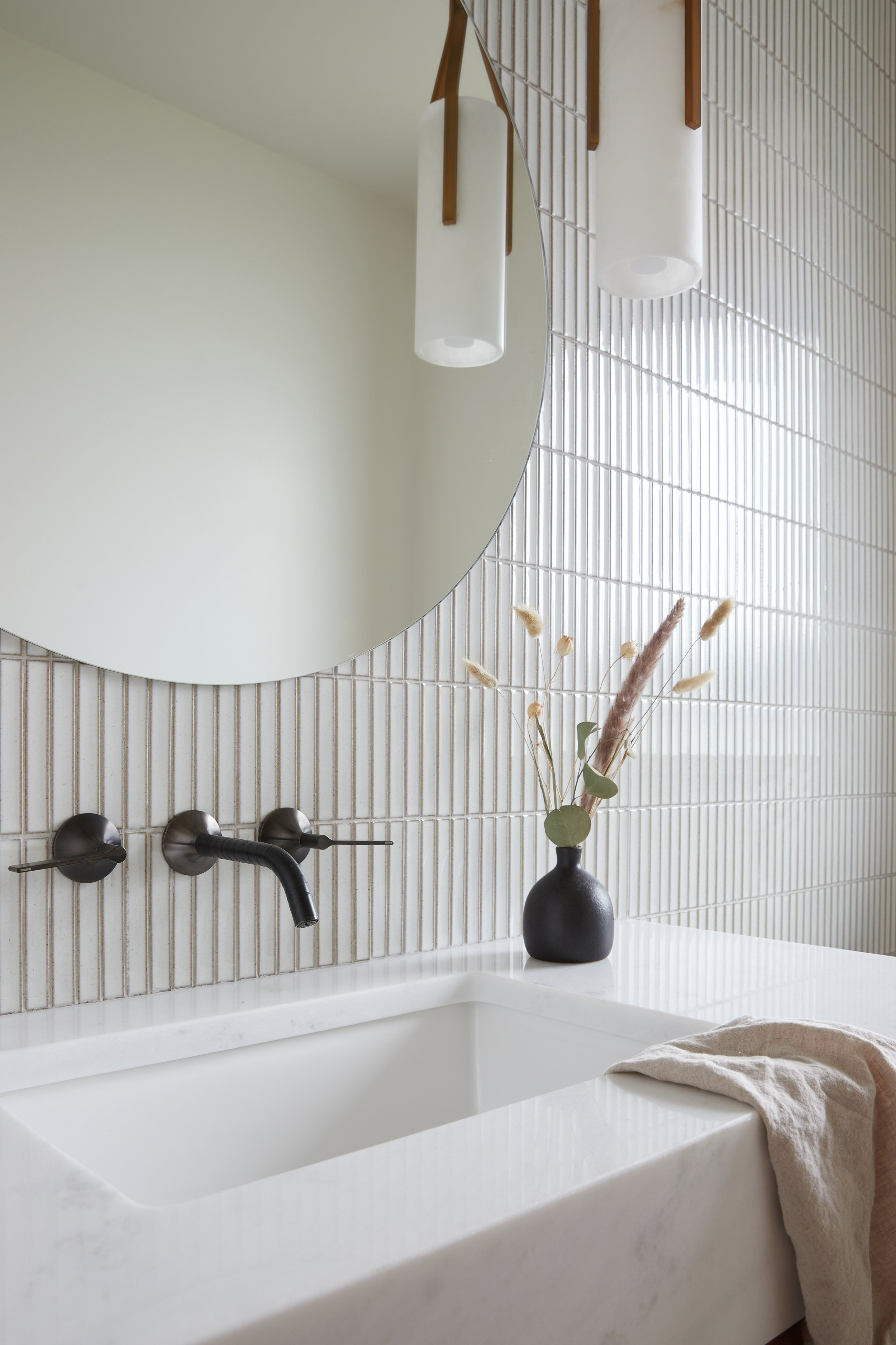 New Build in Hood River Revealed — StruckSured Interiors