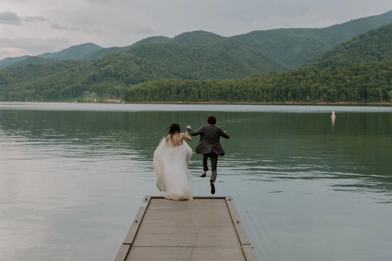 Unique Adventure Elopement Ideas for Outdoorsy Couples