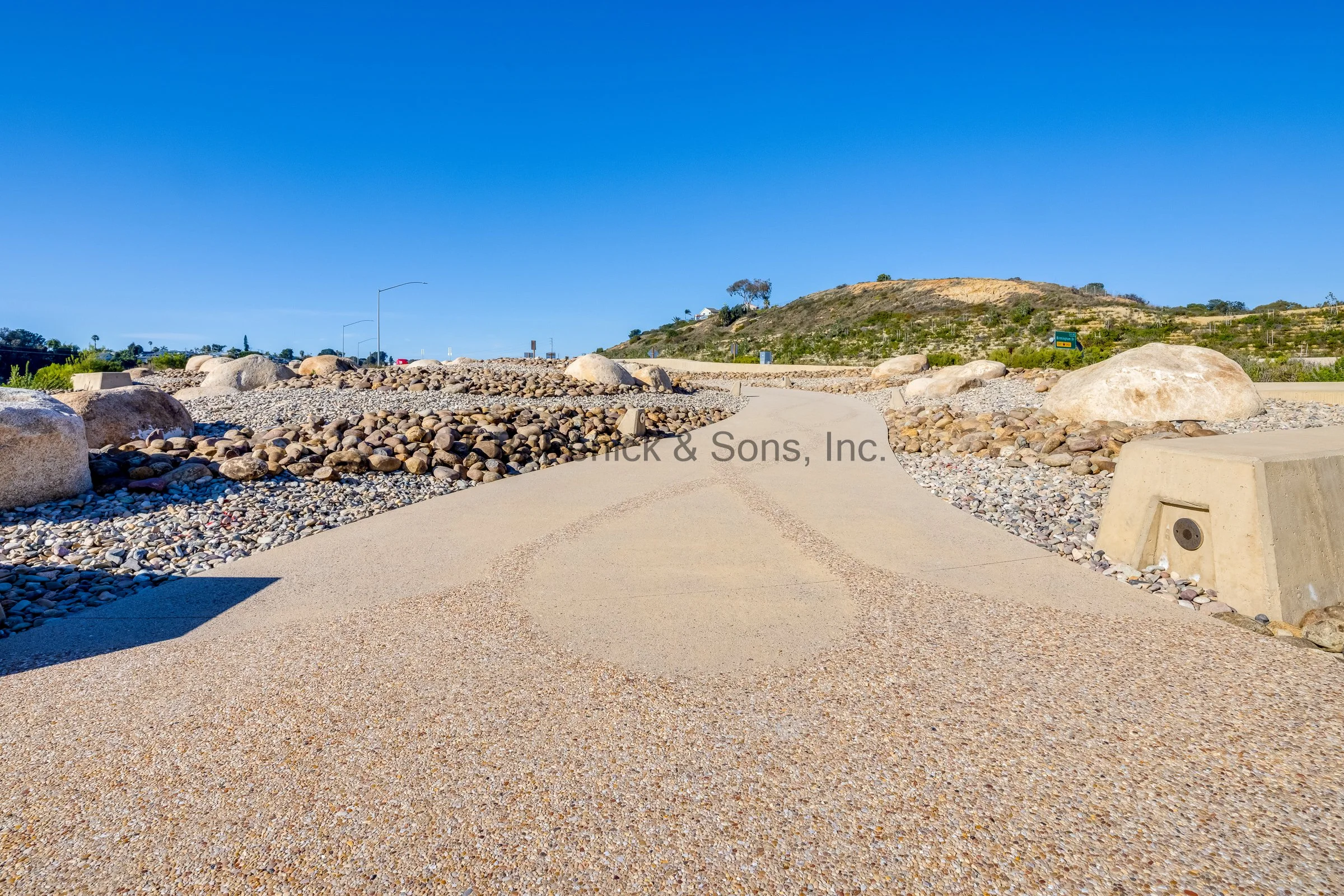 I5 Vista Point - Lithocrete — T.B. Penick & Sons