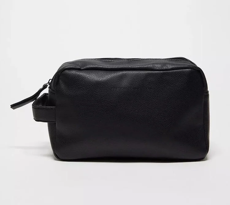19 Best Toiletry Bags For Your Next Adventure | Swift Wellness