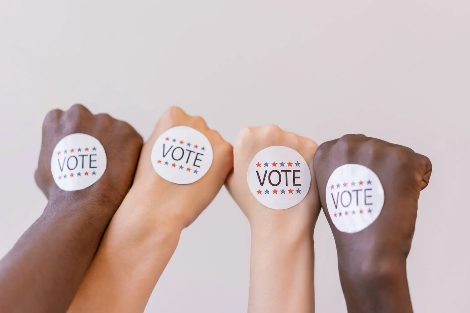 8 Resources To Become An Informed + Responsible Voter | Swift Wellness
