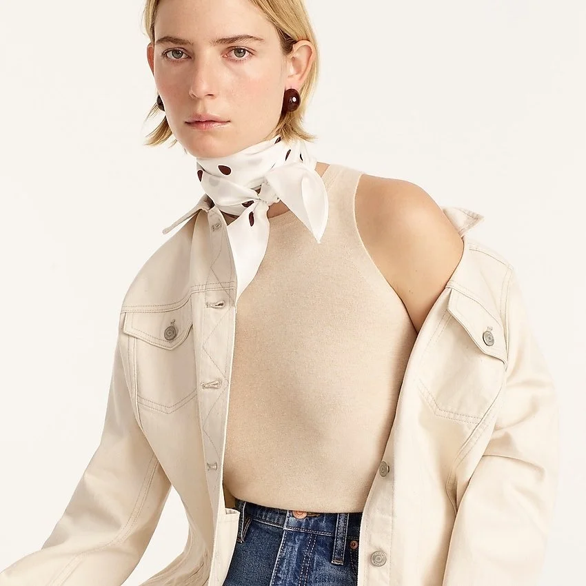 7 Scarf Trends to Try for Spring 2022 | Swift Wellness