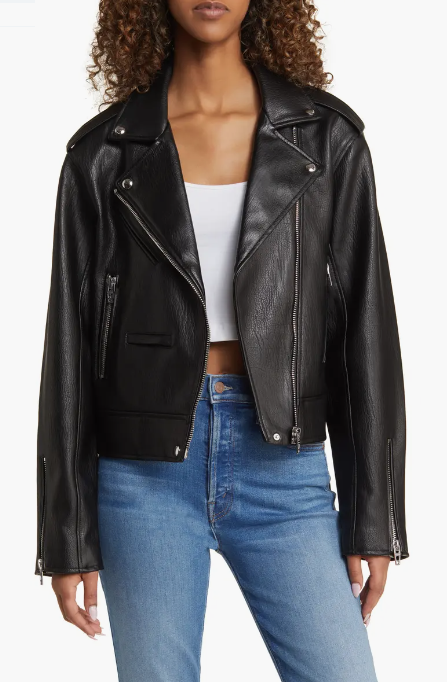 The 18 Timeless Items That Should Always Be In Your Closet | Swift Wellness