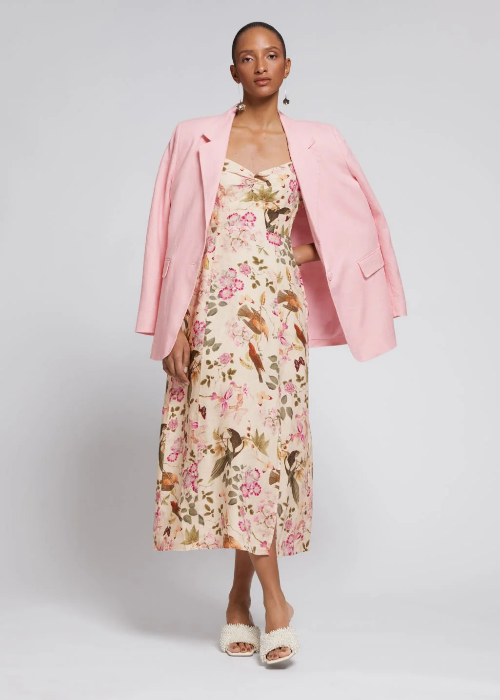 30 Best Beach Dresses For Your Next Vacation Getaway | Swift Wellness