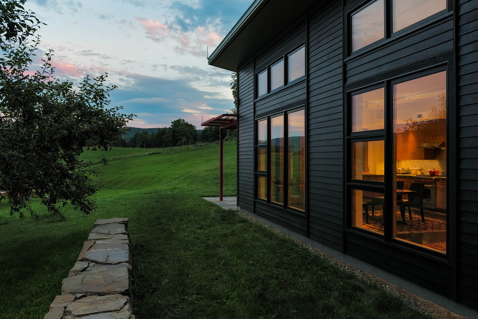 Back House in Black — Smith & Vansant Architects