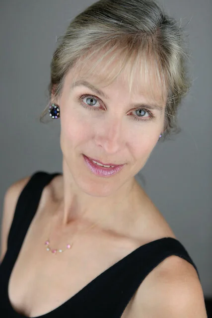 Bio — Catherine Batcheller