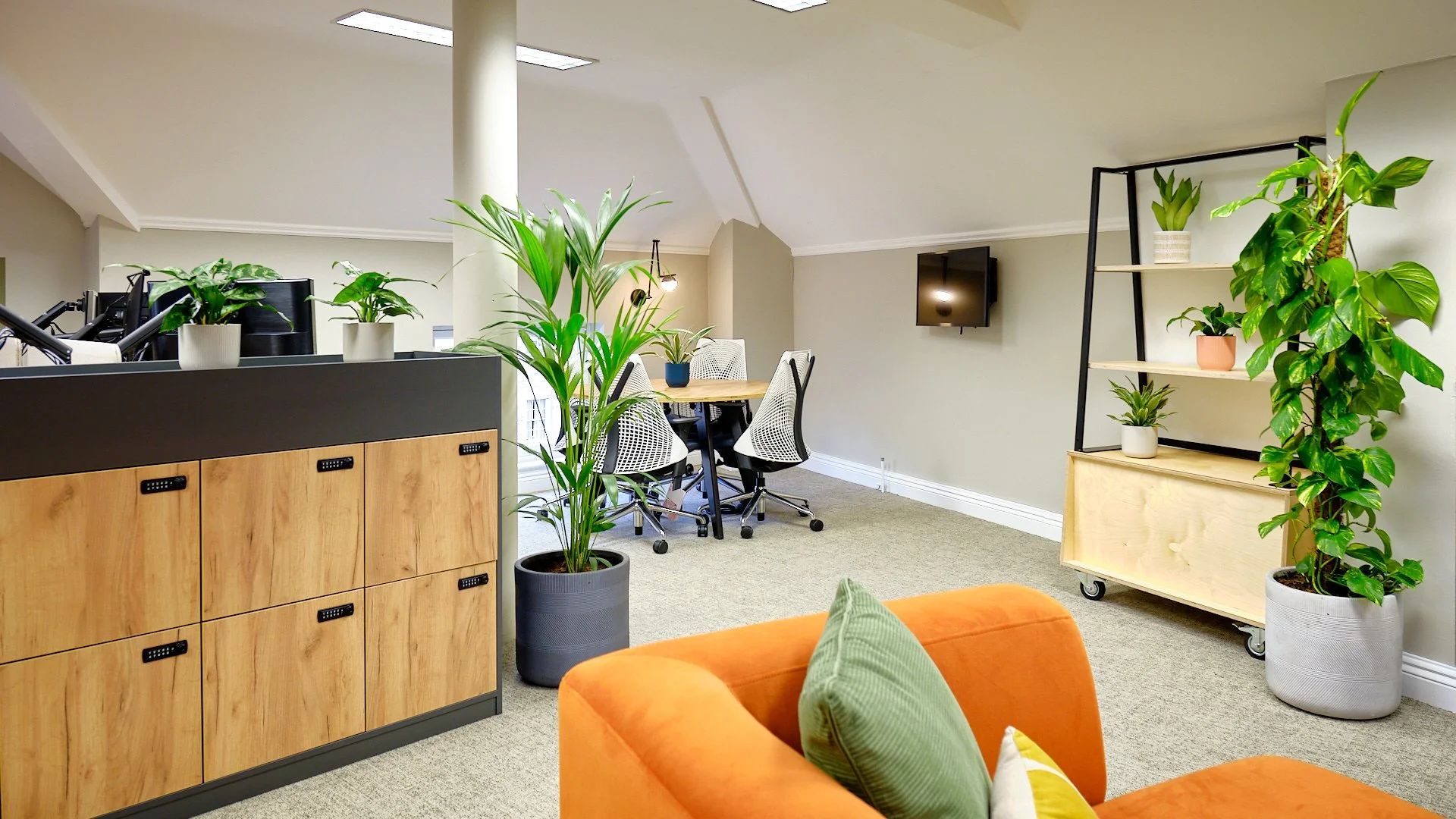 Planting Services - PlantCare