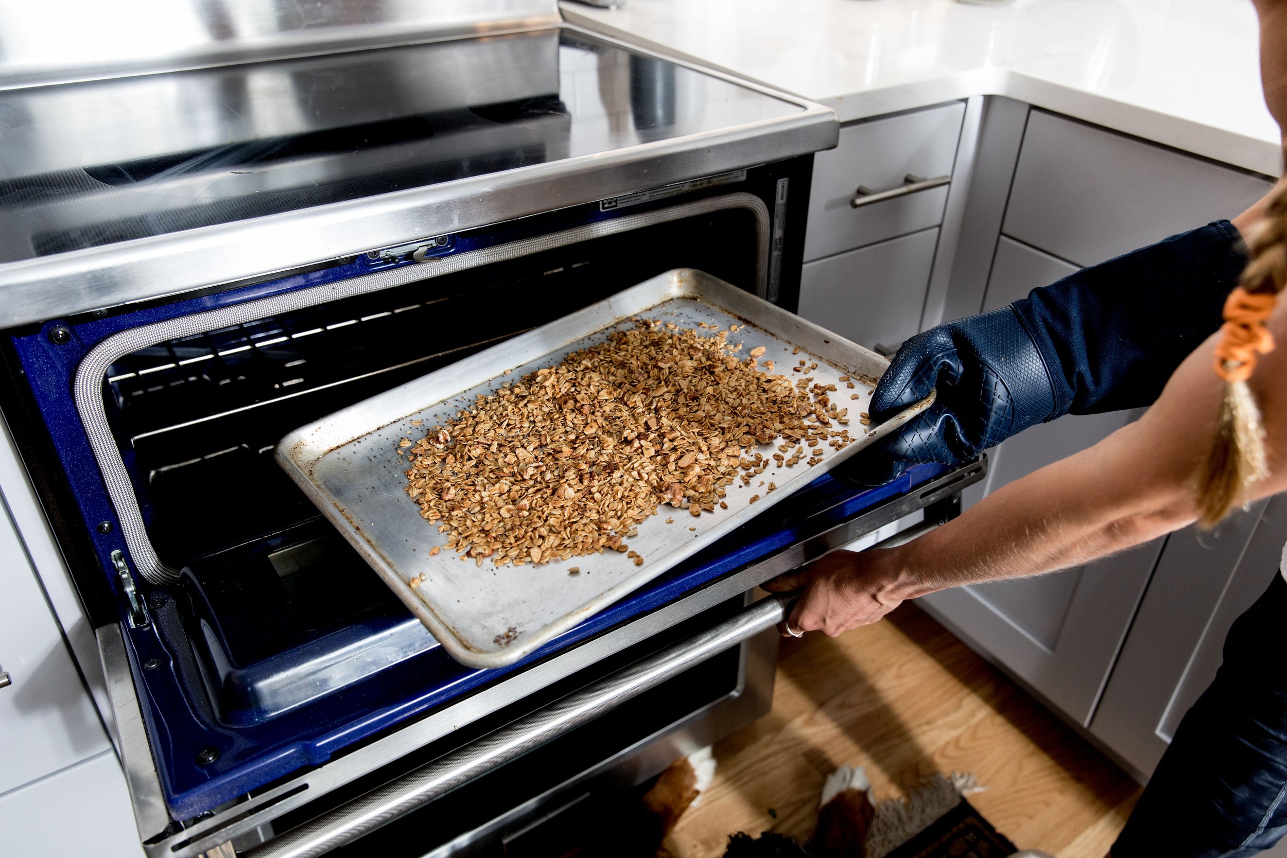 Steeple Squigs Granola — Colleen Quigley