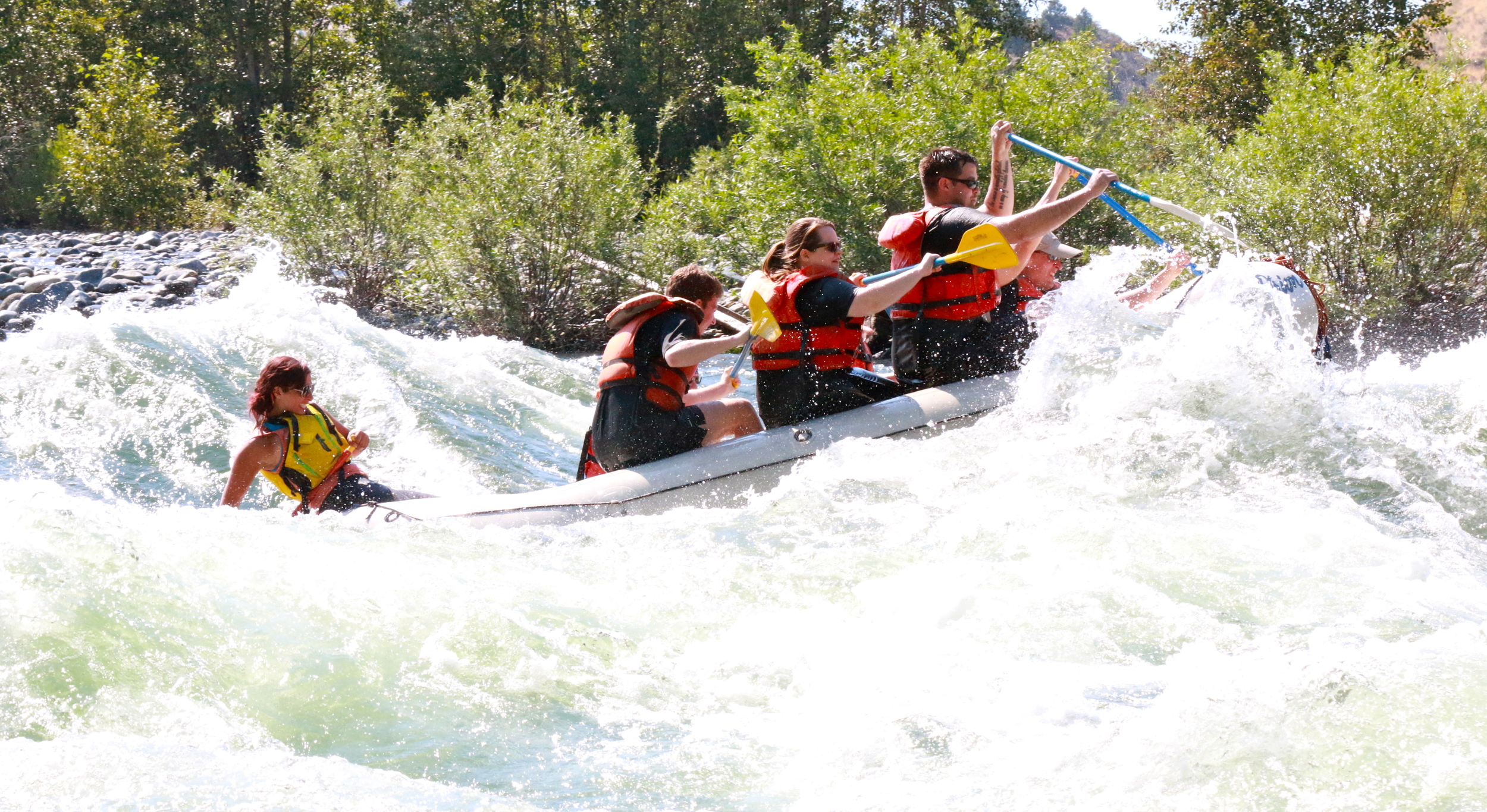 River rafting, adventures & river trips in Leavenworth & Seattle