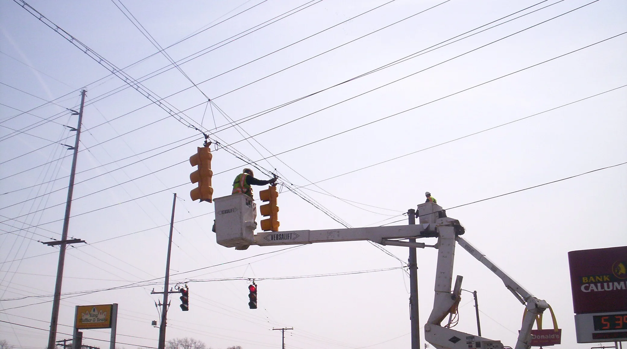 Midwestern Electric, Inc.