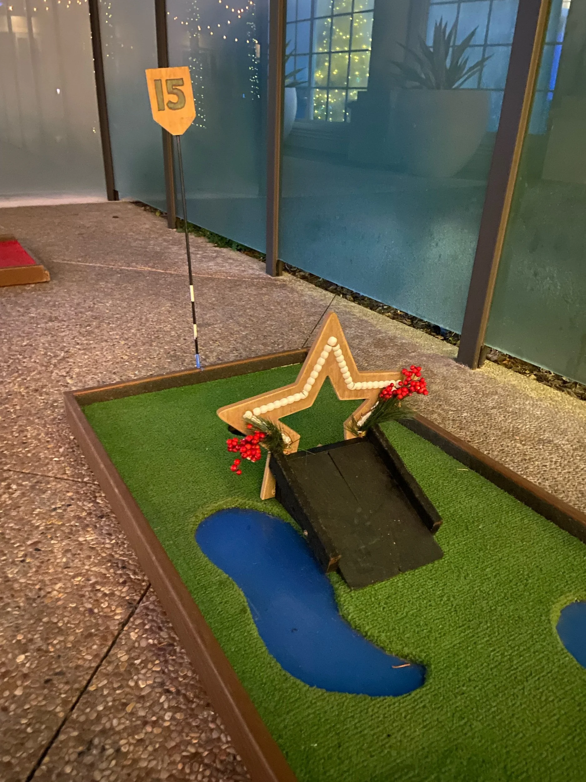LA Pop Up Mini Golf