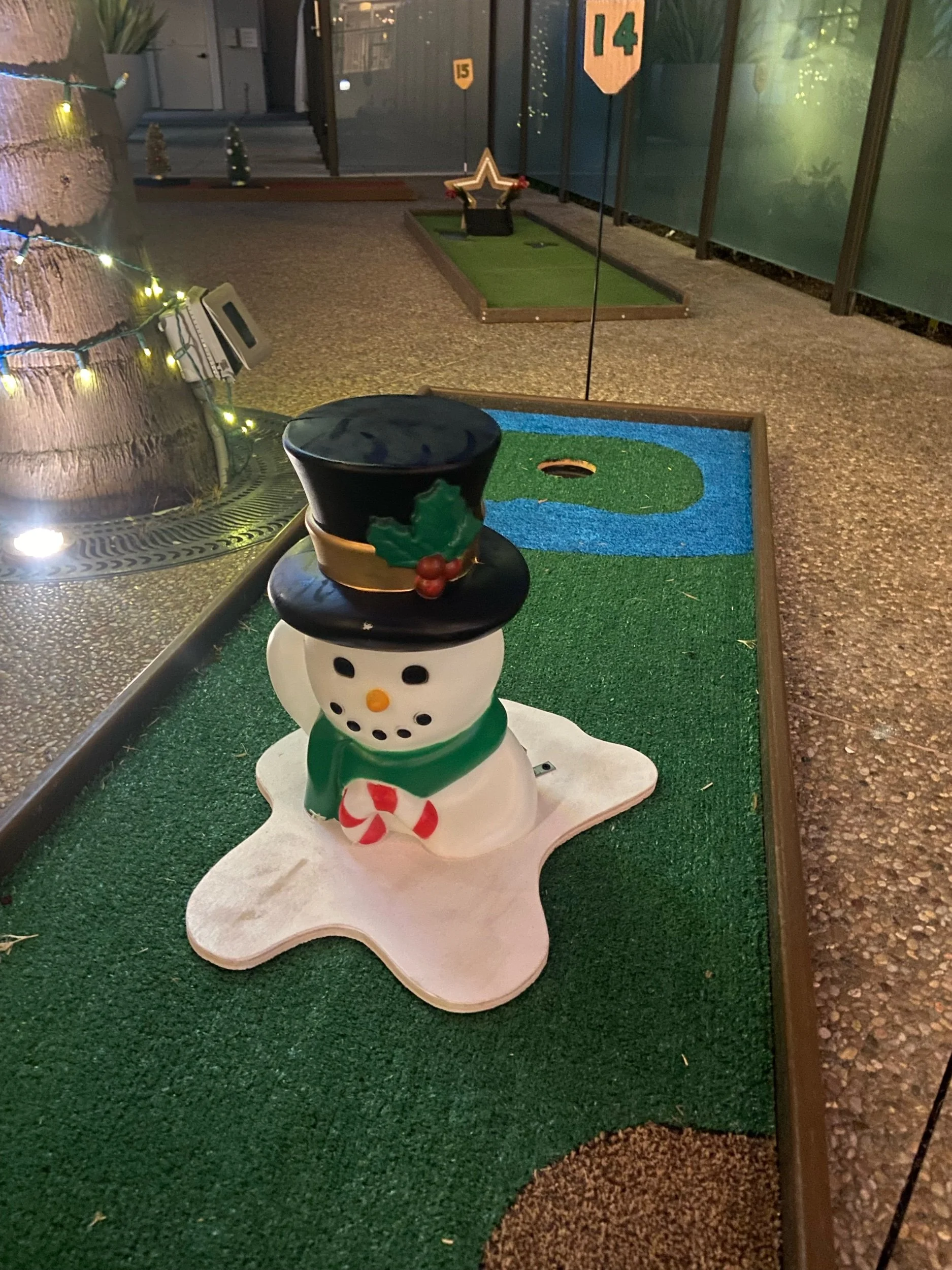 Holiday Courses — LA Pop Up Mini Golf