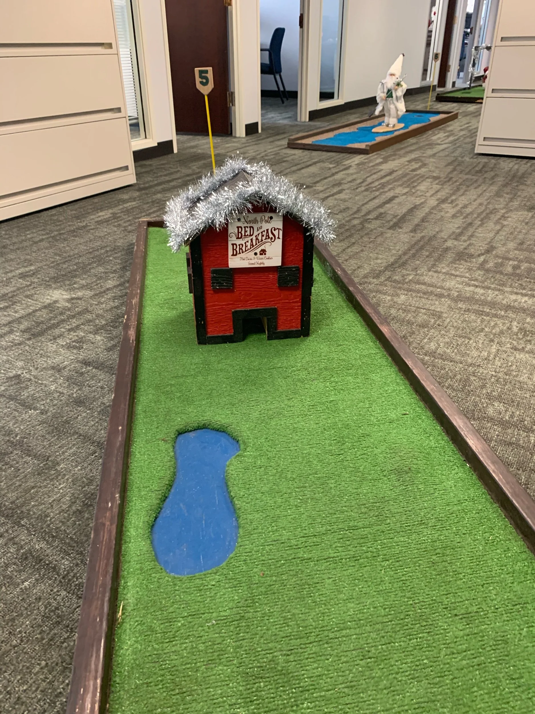 Holiday Courses — LA Pop Up Mini Golf