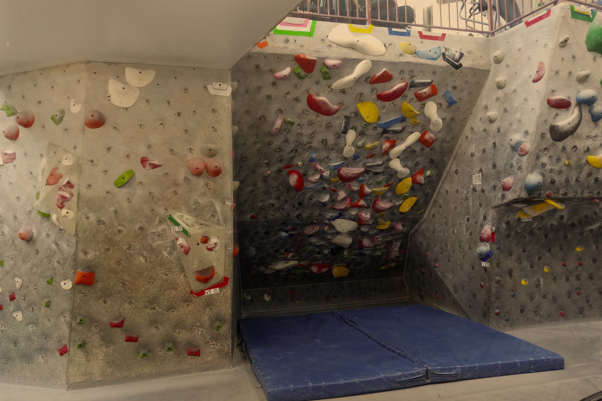 Gym Tour — Pacific Edge Climbing Gym
