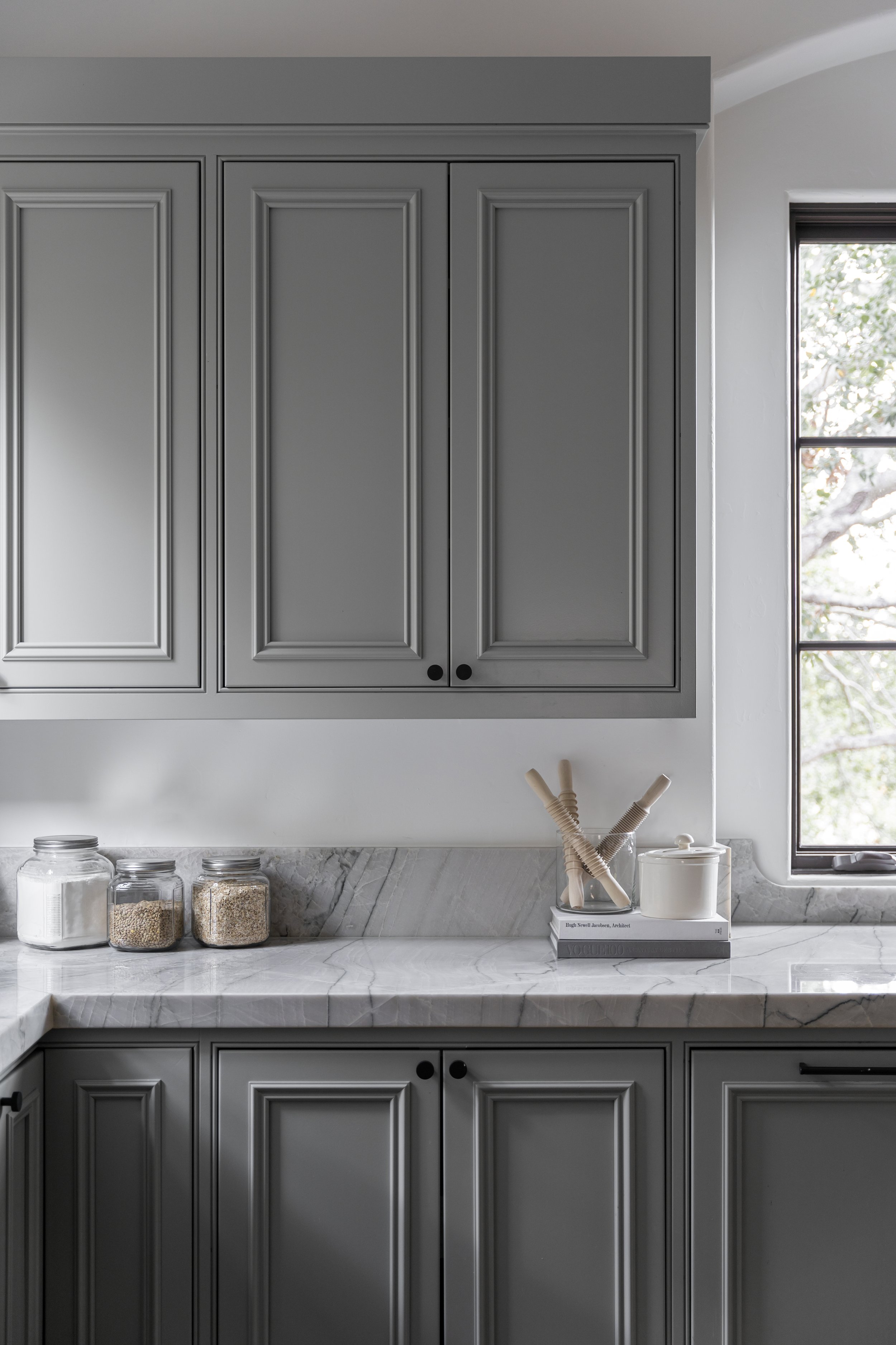 Soft Transitional — Amanda Barnes Interior Design