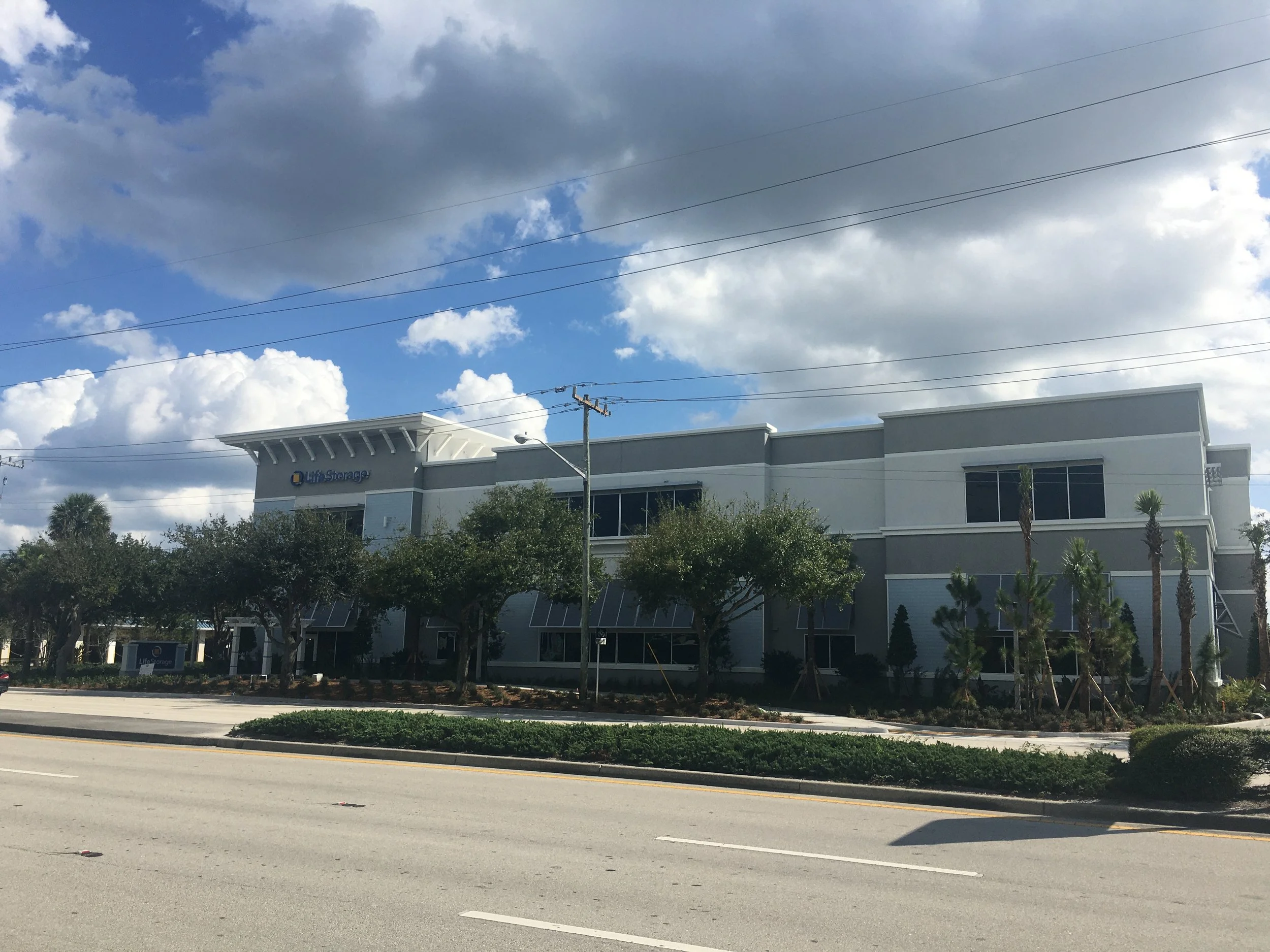 Pinnacle Storage, LLC