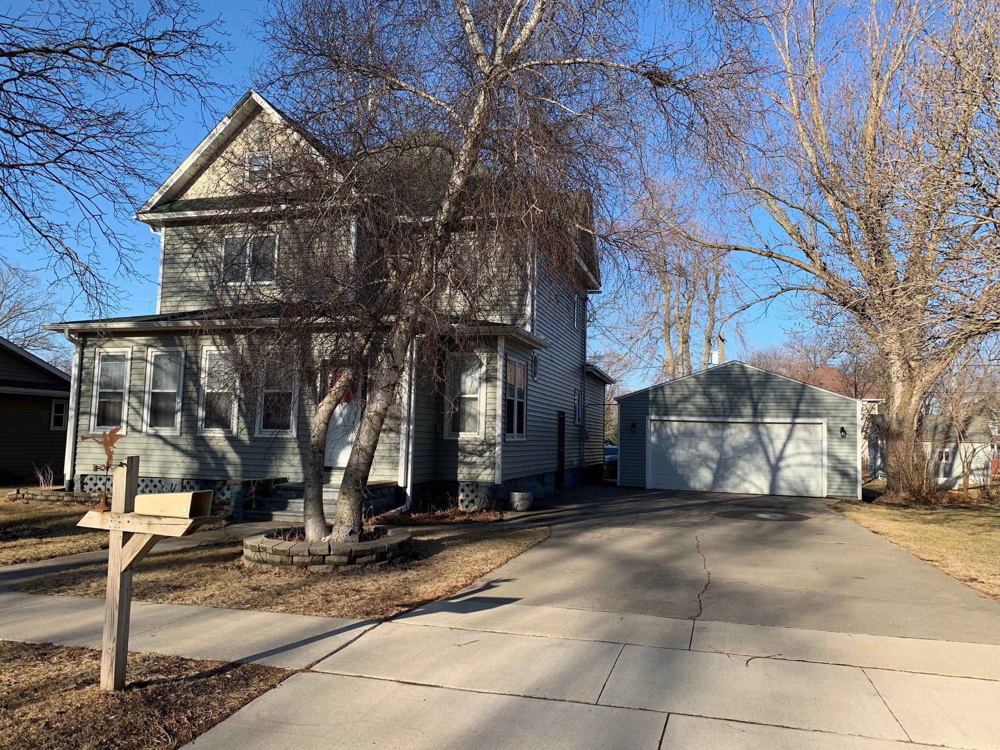 Real Estate — MACI