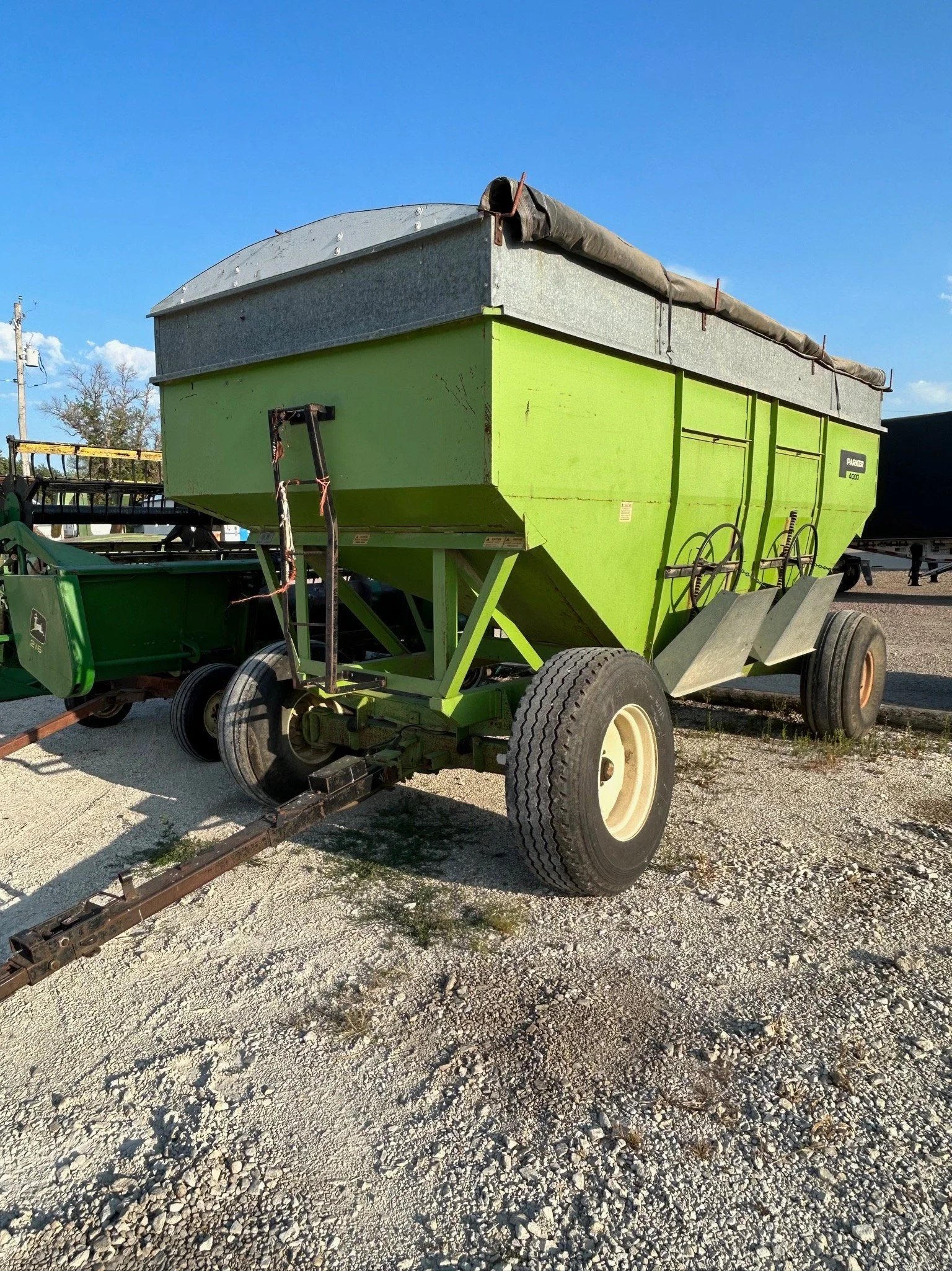 Live Auctions — MACI