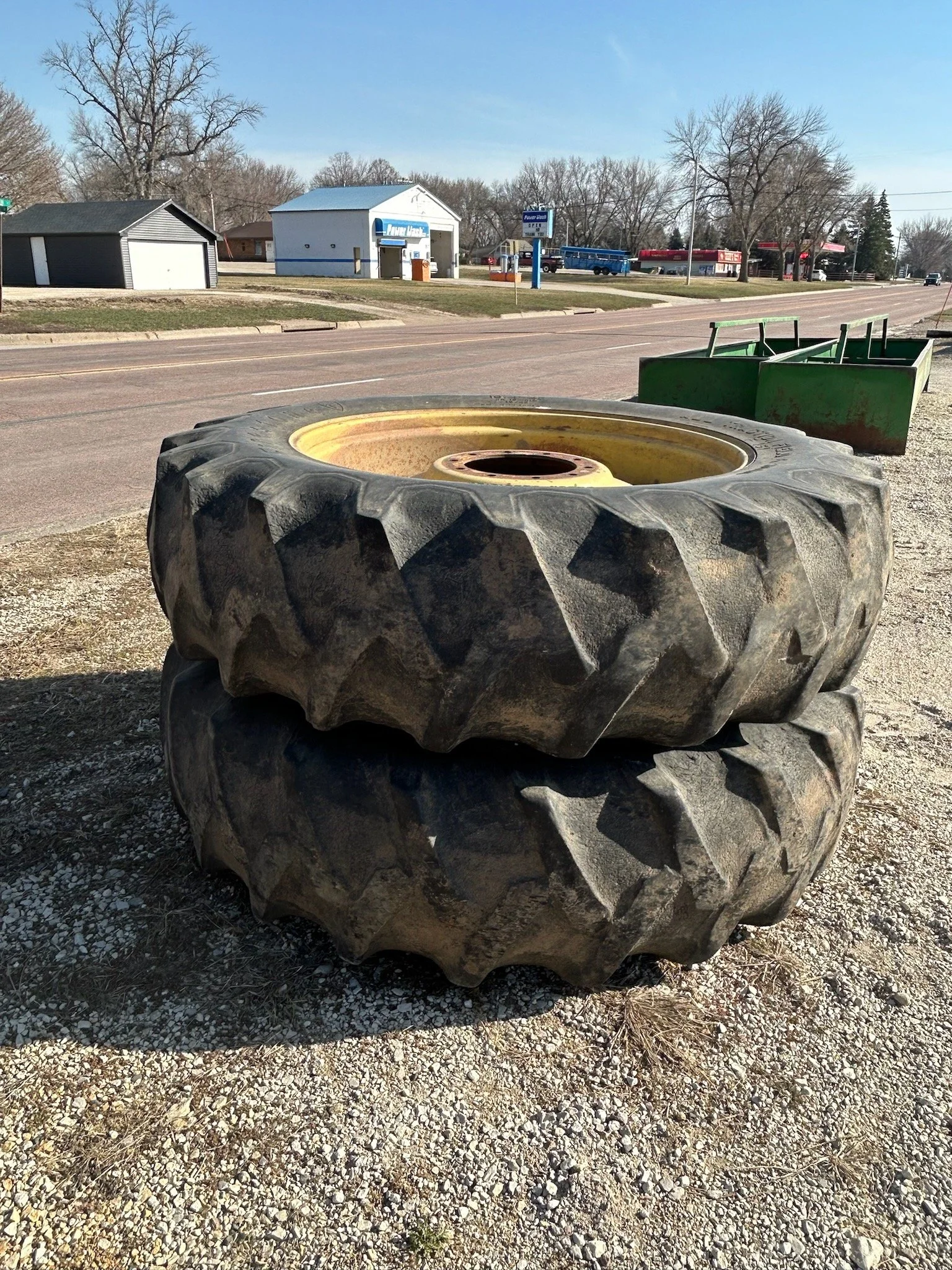 Live Auctions — MACI