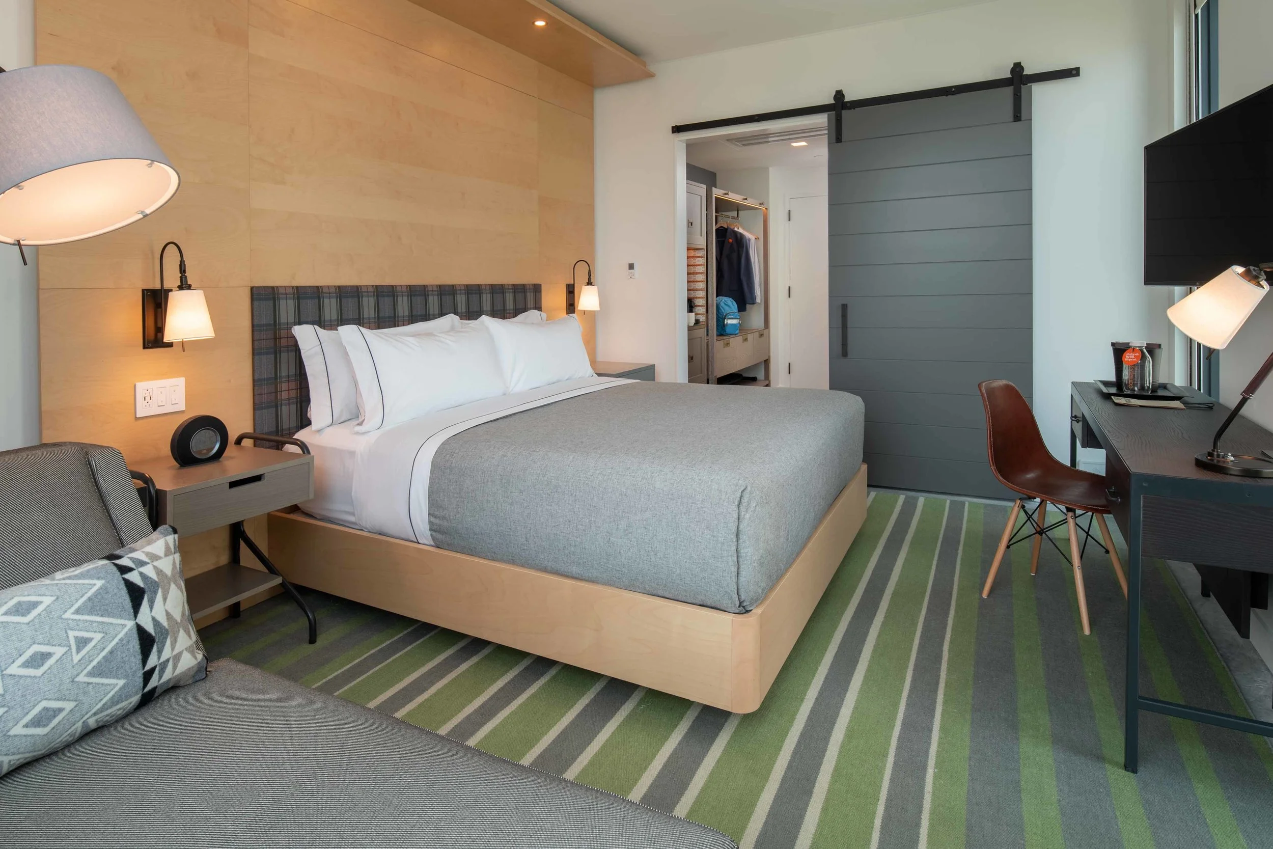 CRE | FF&E and OS&E Hospitality Procurement