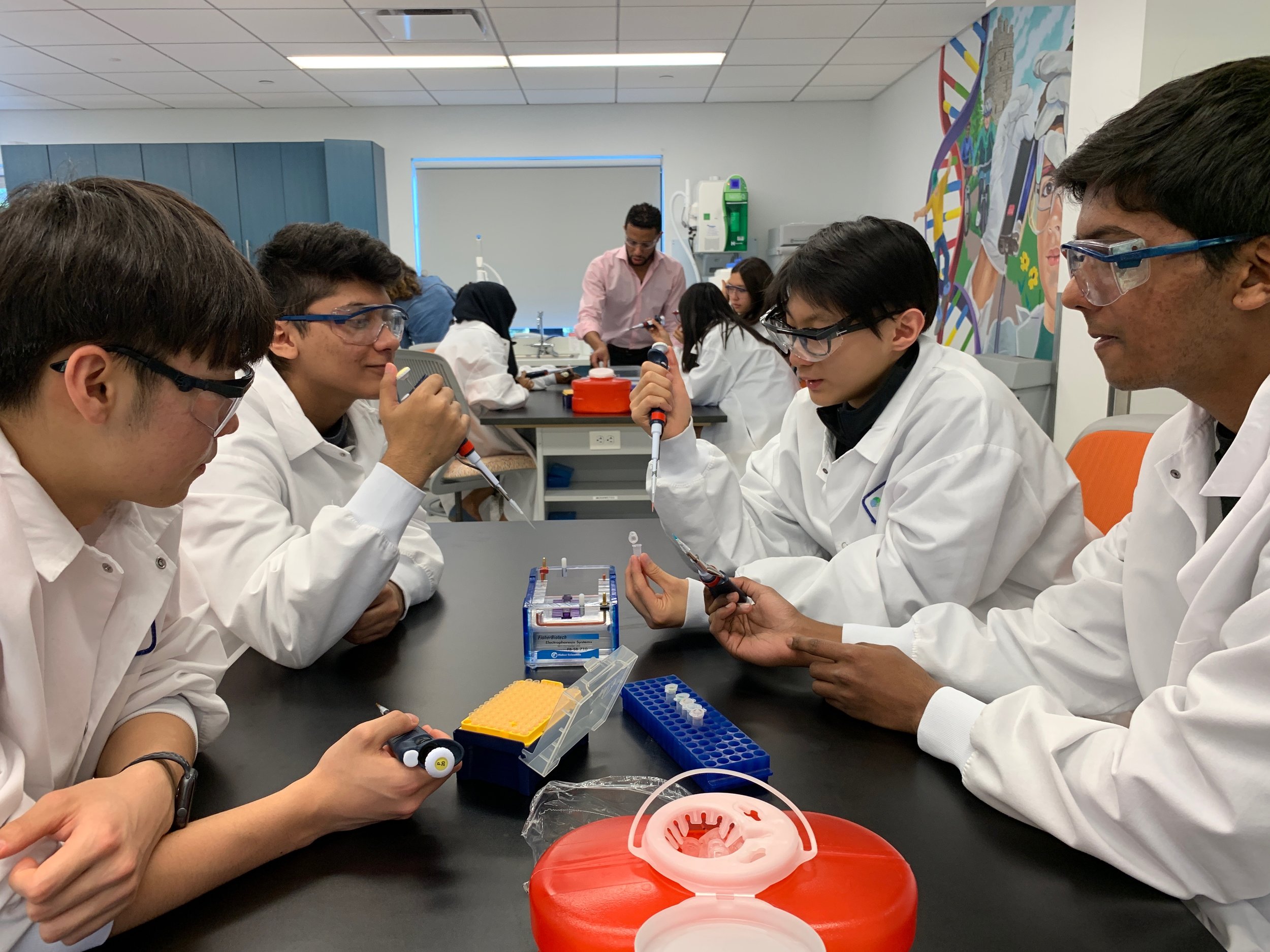 Enroot Students Visit the Biogen Community Lab! — ENROOT