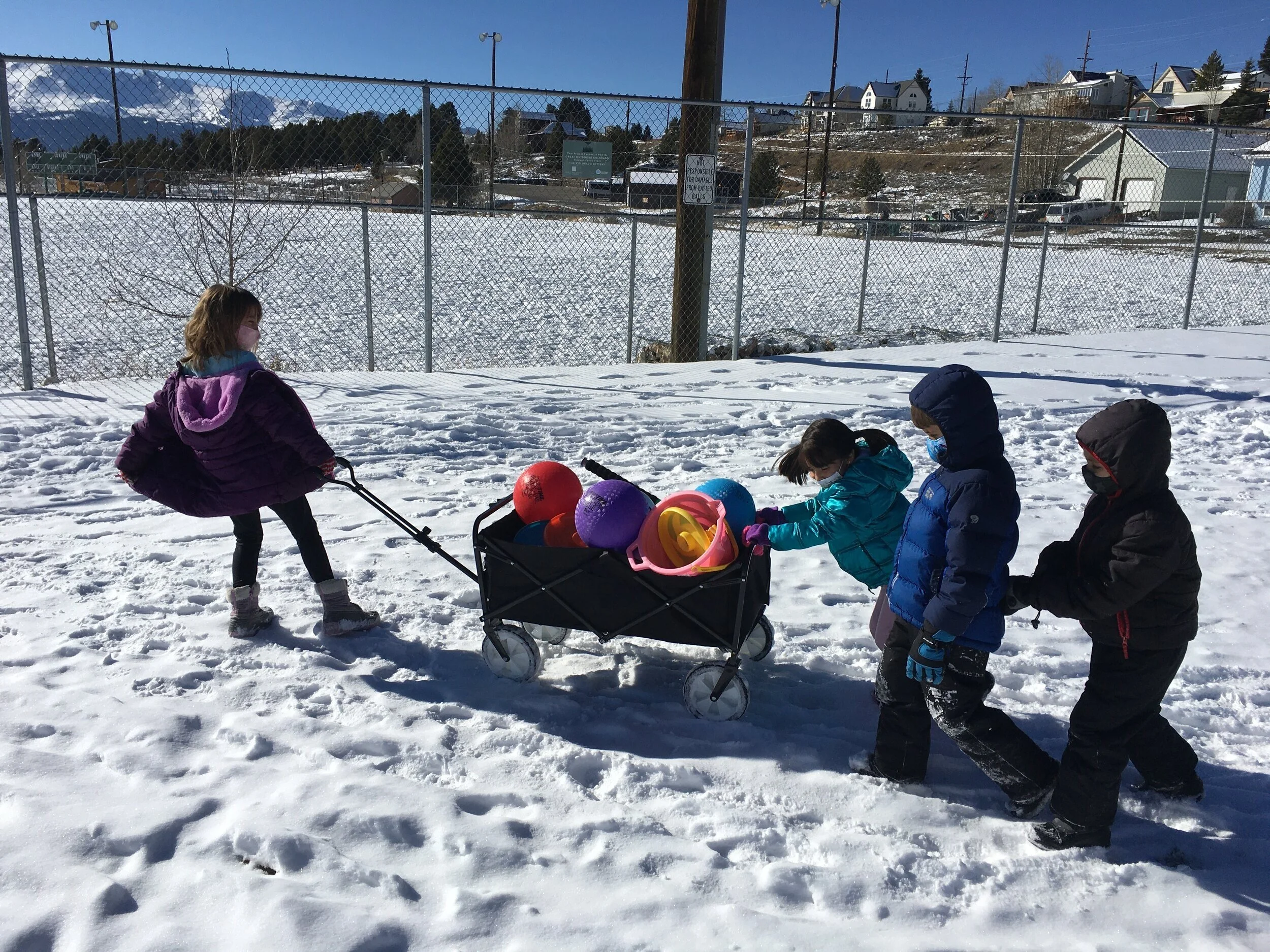 Using Public Spaces as Outdoor Classrooms — National COVID-19 Outdoor ...