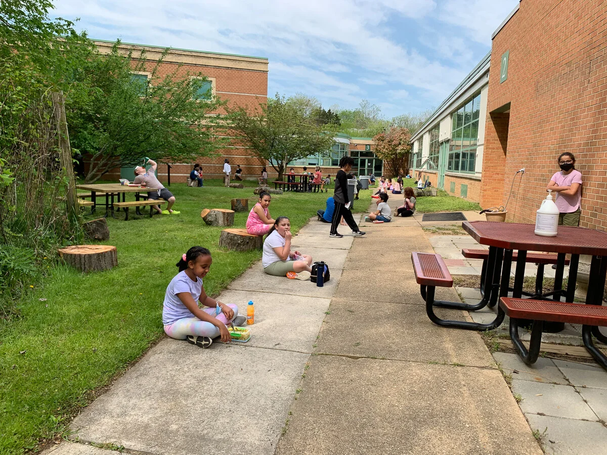Eating School Meals Outdoors — National COVID-19 Outdoor Learning ...