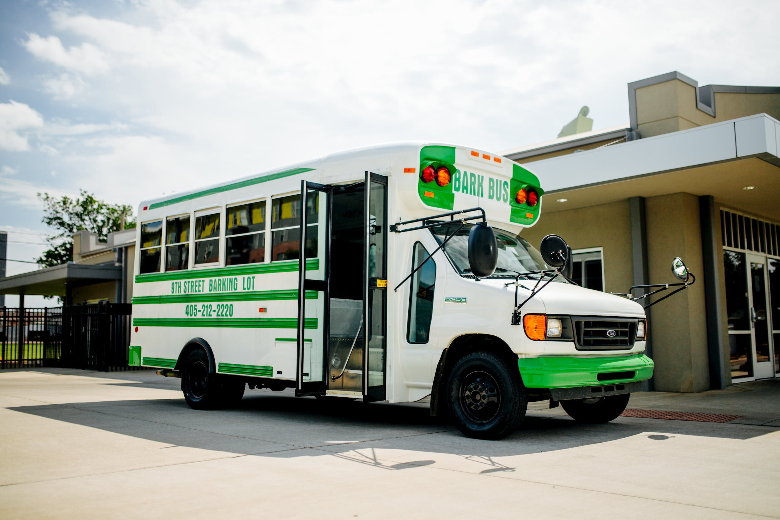 Bark Bus — Ninth Street Barking Lot