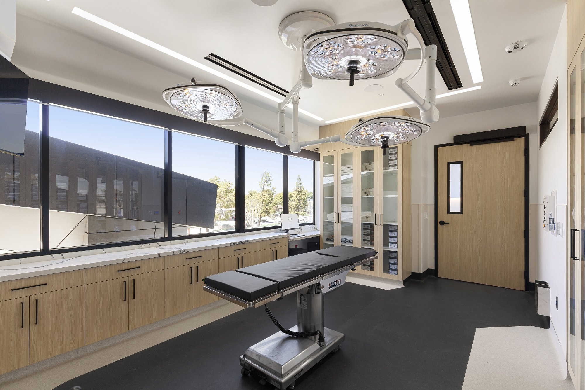 PLASTIC SURGERY CENTER, OR, OPERATION ROOM, HELTHCARE FACILITY, MEDICAL ...