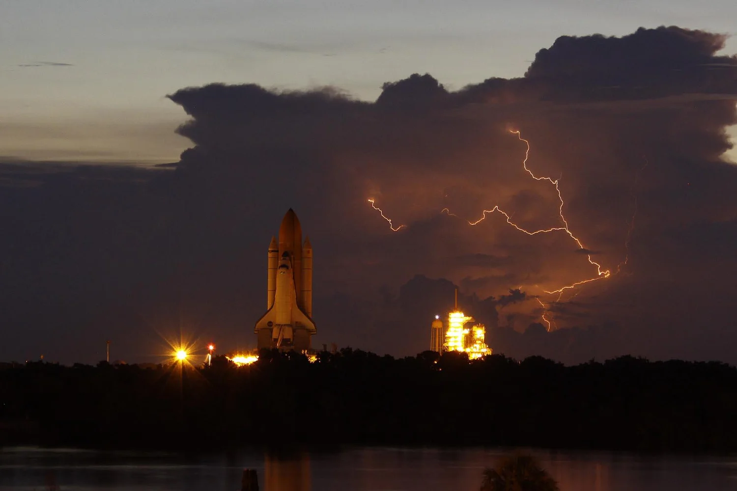 Hispanic Astronauts Jose Hernandez