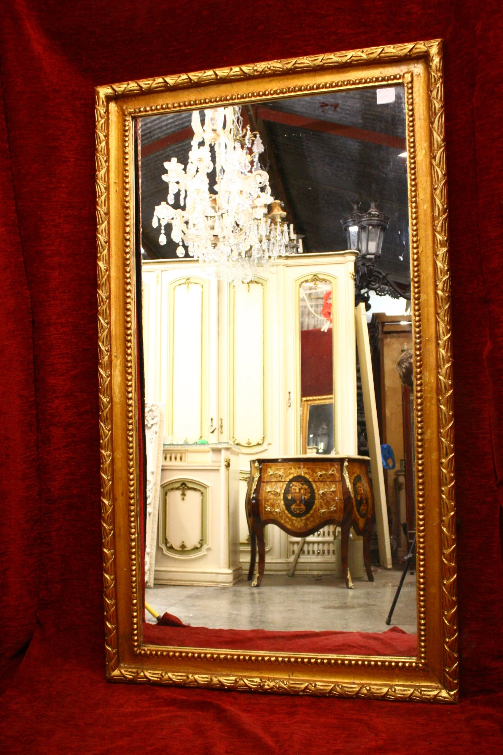 Very large carved wood lions head mirror — RENAISSANCE