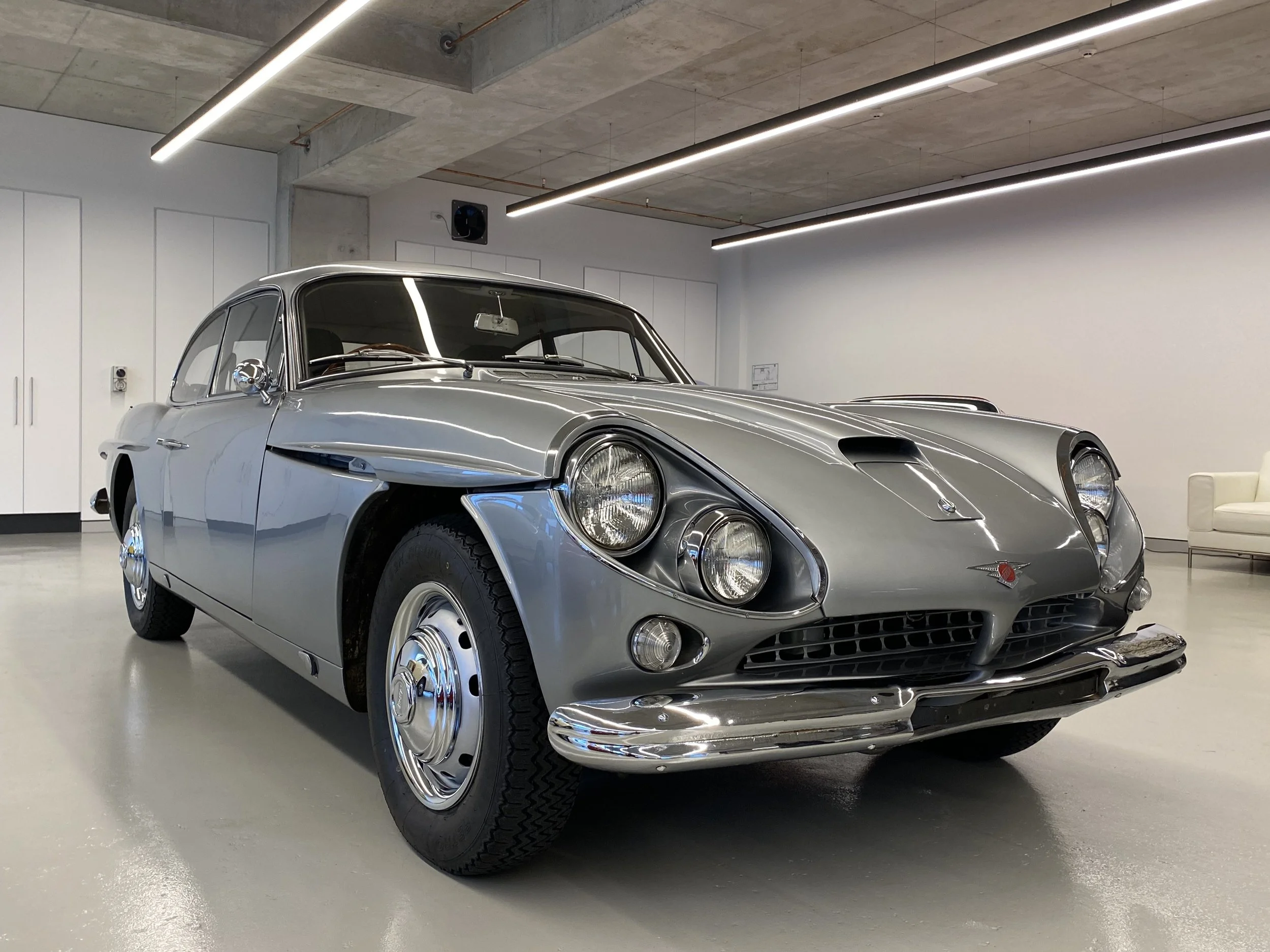 Jensen CV8 — Cummins Classic Cars