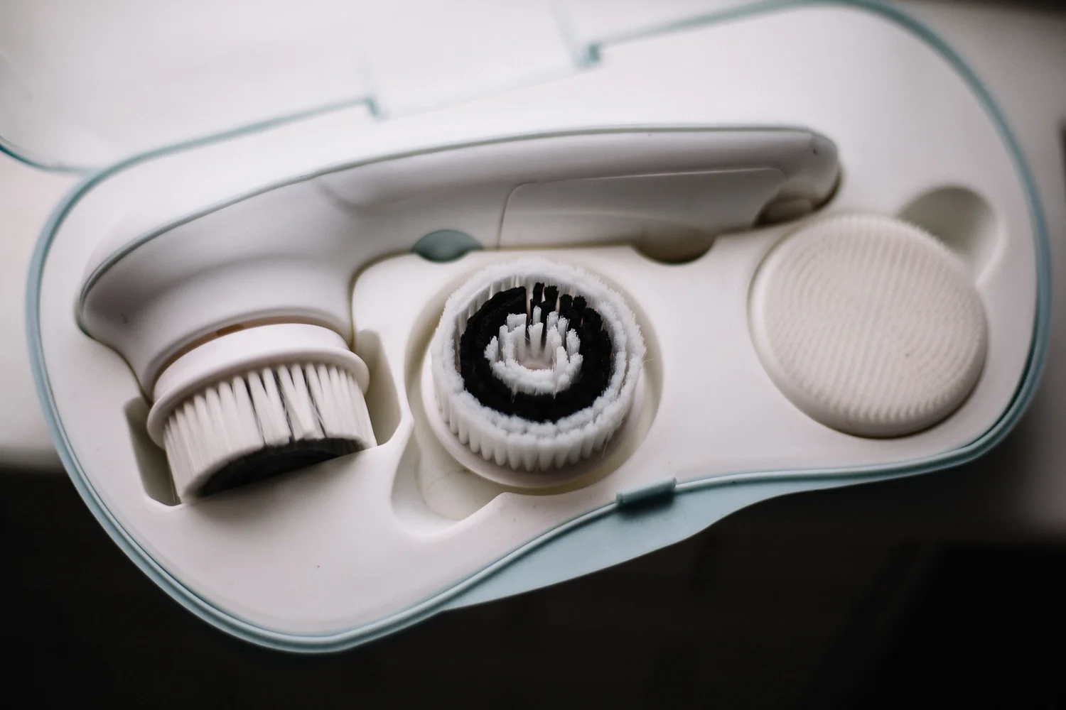 The Ultimate Skin Spa System — Edward L. Grant