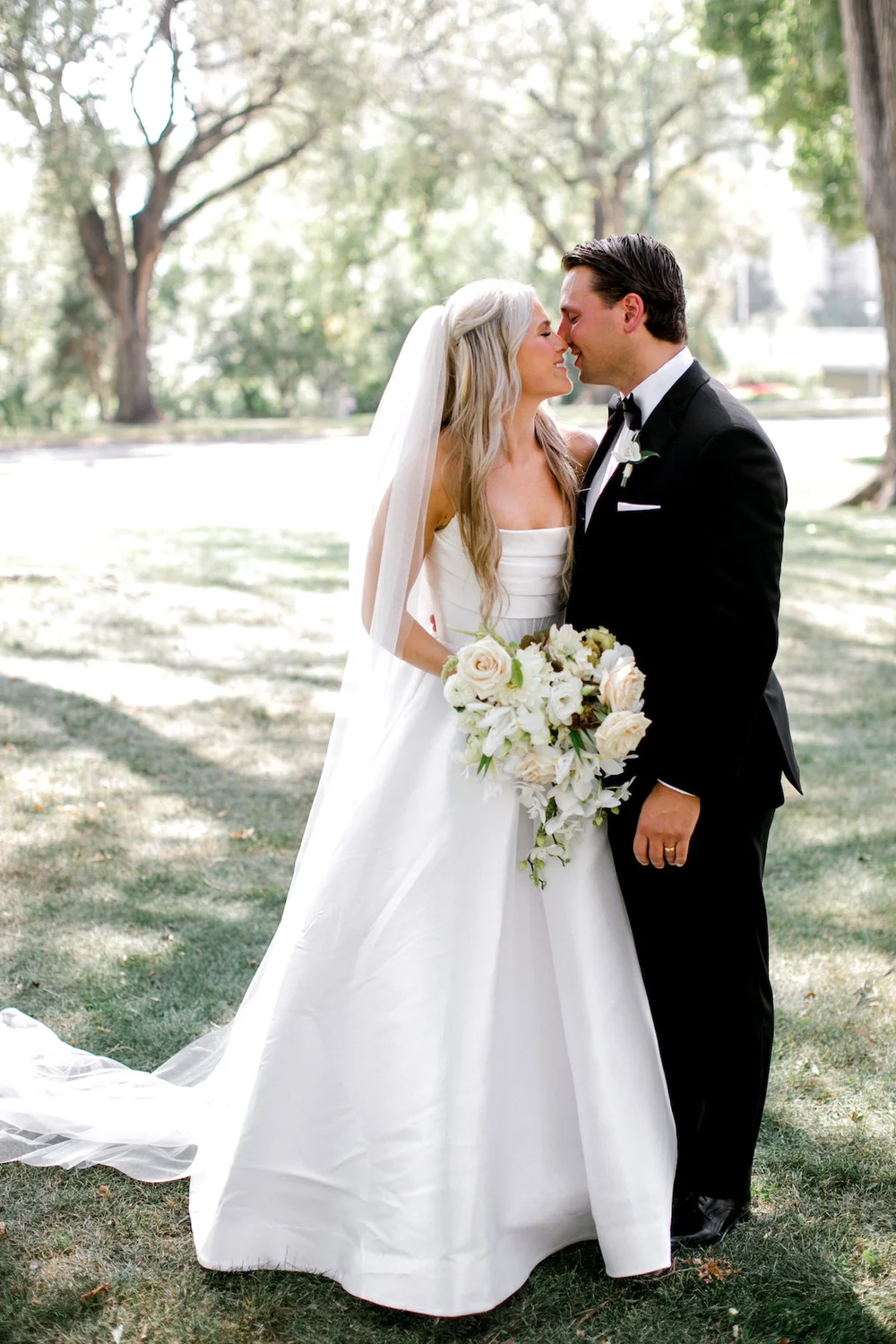 Modern Meets Whimsical Wedding at the WAG | Stone House Creative