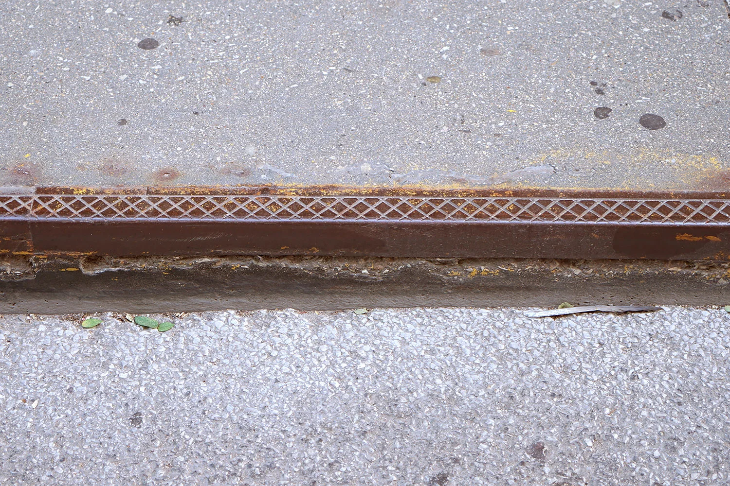 Metal Curbs Gallery — Historic Pavement