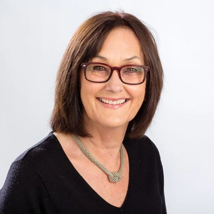 Our Coaches — Yellow Edge