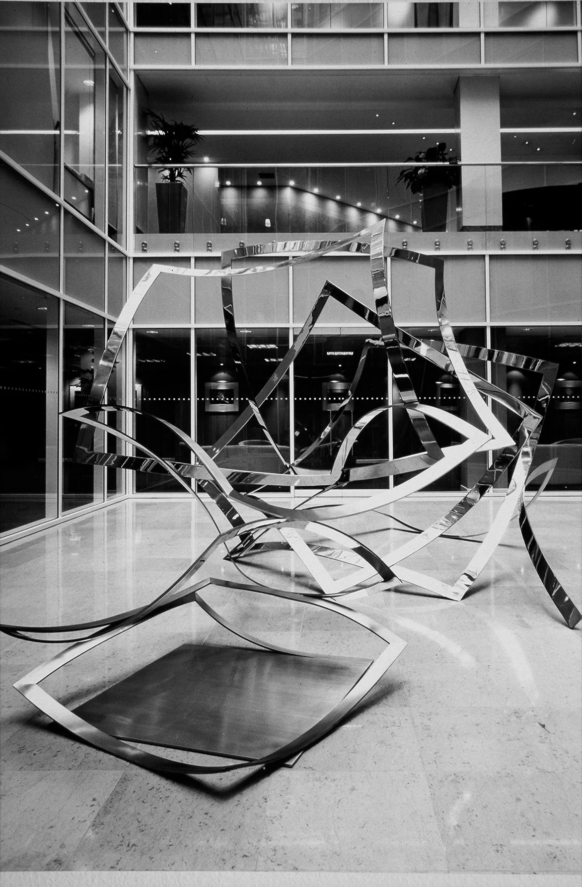 LARGE SCALE — Ane Christensen