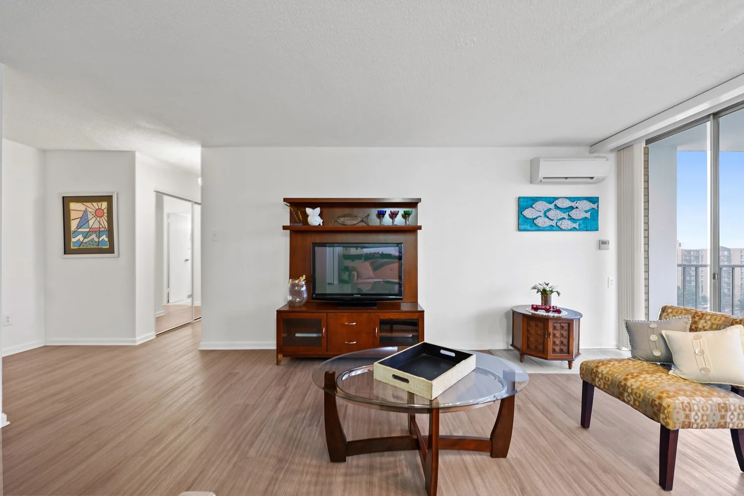 Floor Plans and Pricing for Landmark Towers — L&M Management
